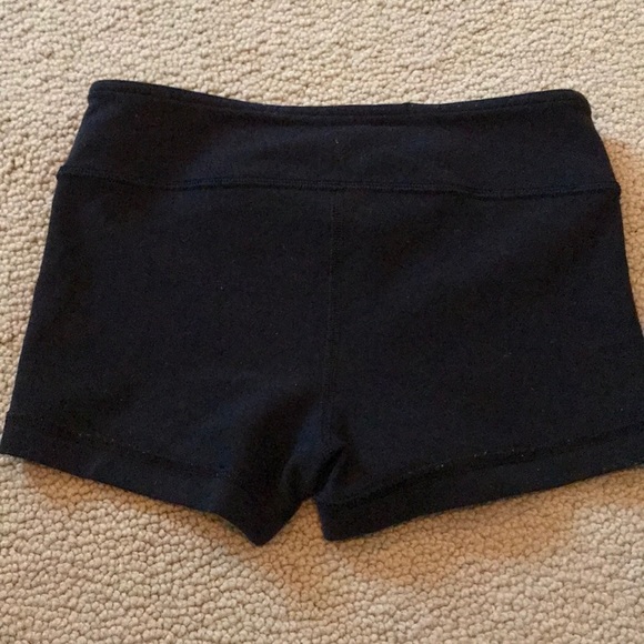 Ivivva | Bottoms | Ivivva Black Booty Shorts | Poshmark